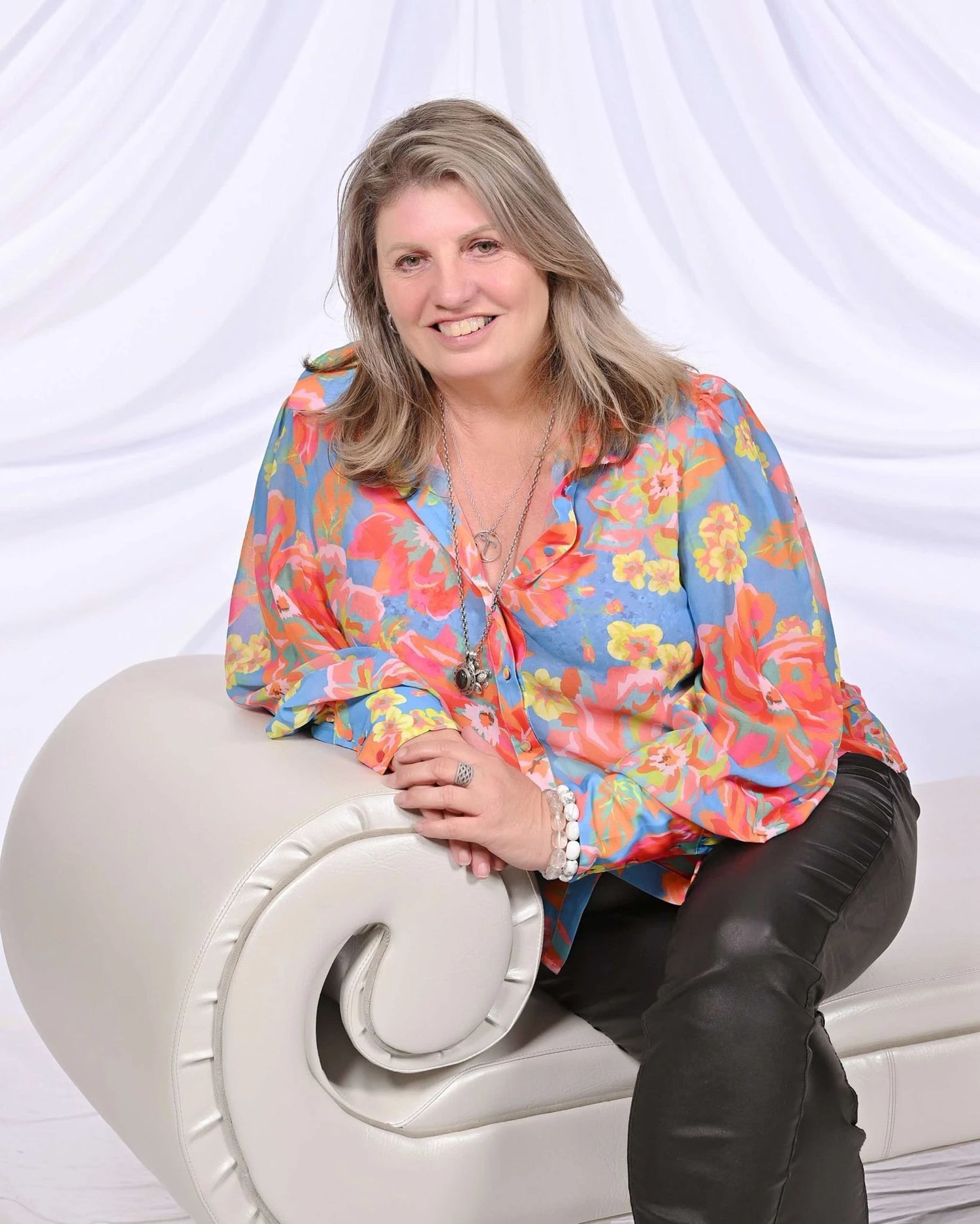 Tracey Lee Tracey Lee